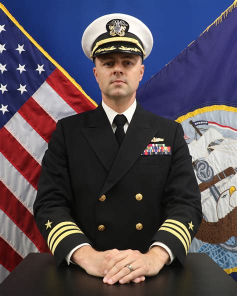 Cdr Daniel Reed Naval Surface Force U S Pacific Fleet Biography