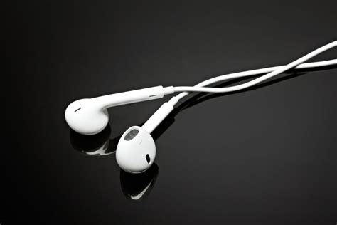 10 функций наушников Apple EarPods для дистанционного управления iPhone ...