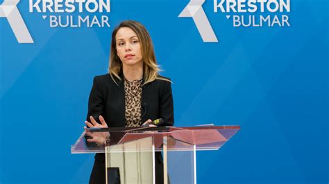 Обработване и обмен на лични данни