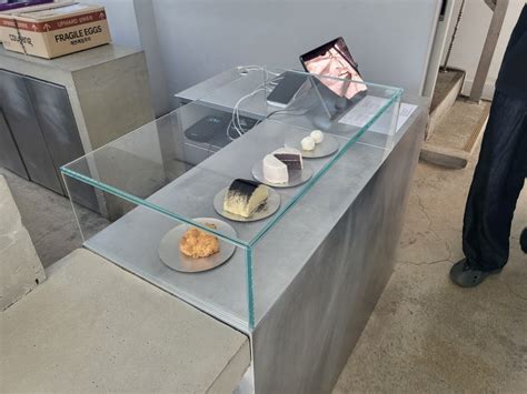 성동구카페유리쇼케이스 성수동유리쇼케이스 디저트유리케이스 예쁘게 제작 설치해 드렸어요~ 네이버 블로그