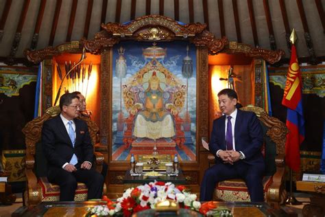 Ерөнхийлөгч У Хүрэлсүх БНАСАУ ын Гадаад хэргийн дэд сайдыг хүлээн авч уулзав