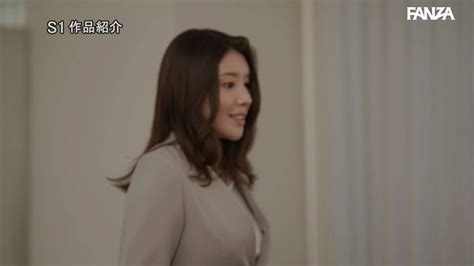 「凪ひかる」のショート動画 313本【無料av動画】