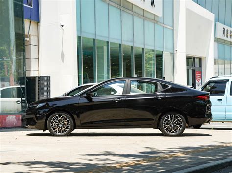 江淮a5 Plus 2023款 1 5t 自动豪华型 江淮汽车 4 7张图片大全 汽车外观图库 汽车之家