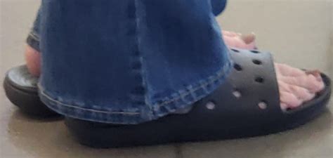 Candid Feet 87 By Footartist210 On Deviantart