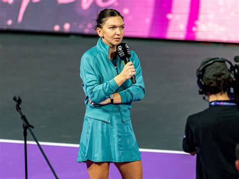 母国大会の初戦で敗れた元世界1位ハレプがファンの前で引退を発表「皆さんの前でお別れを言いたかった」 [トランシルバニア・オープン／テニス
