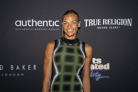 Sports Illustrated Swimsuit 2025 Anna Hall Shares Glimpses Of Her