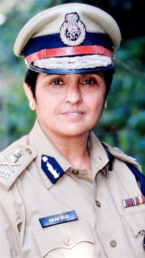 कभी पढ़ाती थीं पॉलिटिकल साइंस फिर बनीं भारत की पहली महिला पुलिस अफसर