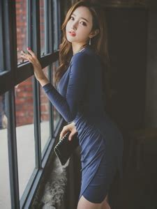 麻花辫私房楚楚动人美女文静温柔 儿童画简笔画图片 哇图网