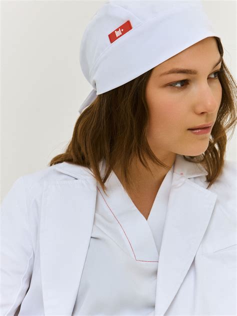 Шапочка медицинская унисекс белый Red Магазин медицинской одежды