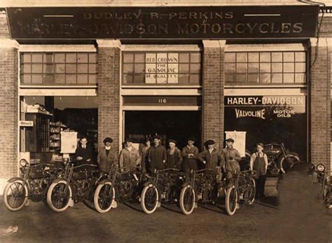 Vintage Photos Of Harley Davidson Motorcycles And Factory From Their