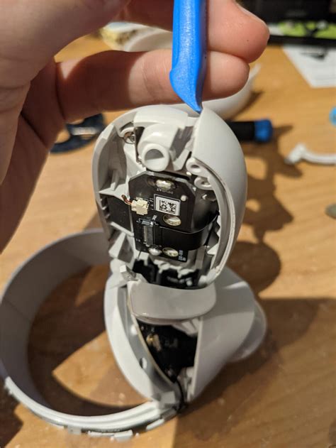 oculus quest 2手柄拆卸教程 哔哩哔哩