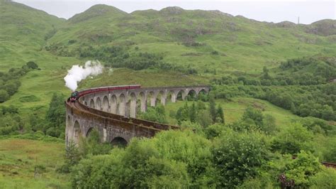 해리포터의 호그와트 익스프레스 열차 Youtube