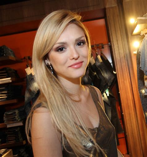 Foto Isabelle Drummond Se Recusa A Interpretar Prostituta Na Novela Rio Babil Nia Purepeople