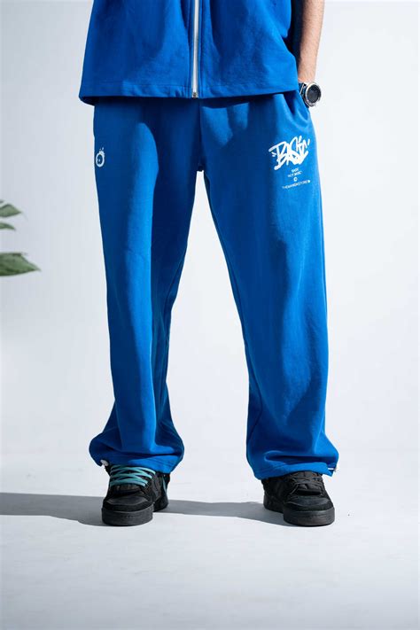 basic not basic the manga store