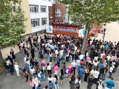 Остават броени дни до крайния срок за записване в Бургаския държавен университет Бургаски