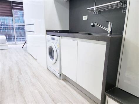 삼삼엠투 서울 강남구 역삼동 오피스텔 단기임대 🌟역세권 강남역 원룸