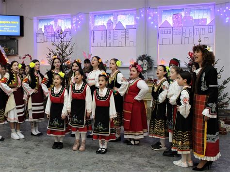 СУ Йордан Йовков гр Кърджали Галерия Коледно тържество в СУ „Йордан Йовков“