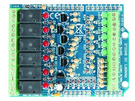 E44 Io Shield Pour Arduino® à 3700 € Arduino