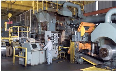Realization Of The Conventional Roll Cladding And The Explosive