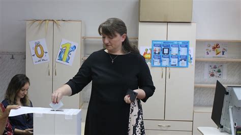 Сачева Не може да има напредък за България без гласовете на хората Nova