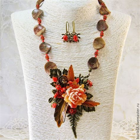 Комплект Букет осени колье и серьги в интернет магазине на Ярмарке Мастеров Санкт Петербург