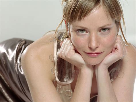 Sienna Guillory Hd Wallpapers