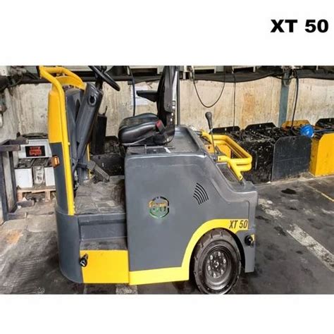 OM XT 50 Electric TOW TRUCK For Lifting Pallet Lifter At 650000 In Rudrapur