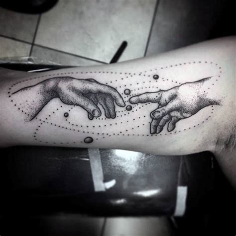 35 Tatuaggi Con La Creazione Di Michelangelo