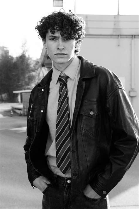 Noah Van Leeuwen Cm Models