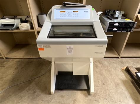 Microtome Hm 525 Cryostat For Sale