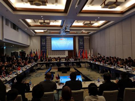 លោក ជំទាវ នាវ ច័ន្ទ ថា ណា ទេសាភិបាល រង ធនាគារជាតិ នៃ កម្ពុជា ដឹកនាំ គណៈប្រតិភូ ទៅ ចូលរួម ក្នុង