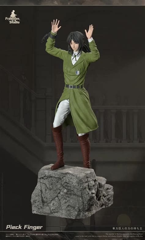 Attack On Titan Pieck Finger Figure 32cm Polystone Statue