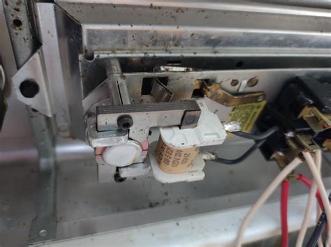Old School Stove Buzzer Wont Stop Buzzing Relectrical