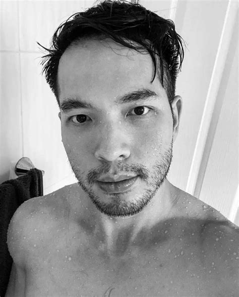 มวยโค้กับสามี