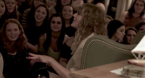 Taylor Swift Gives Fans An Inside Look At ‘reputation Secret Sessions