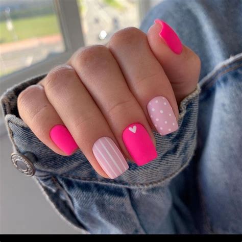 ИДЕИ МАНИКЮРА НОГТИ КУРСЫ ШКОЛА ТОВАРЫ ДЛЯ МАНИКЮРА On Instagram 💅🏻Подпишись👉 Journal