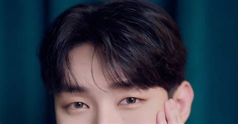 단독 윤지성 팬들과 함께하는 12월 24일 소중하고 특별해 인터뷰①