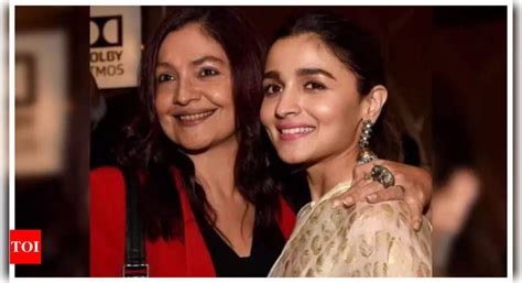 When Alia Bhatt Said Her Relationship With Half Sister Pooja Bhatt Is