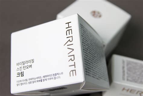 화장품 단상자 제작 로즈골드박으로 특색있게 박스메이커스팩토리엠 박스제작 전문업체