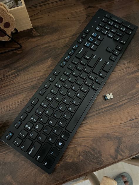 Dell Wireless Keybosrd Computers And Tech Parts And Accessories Computer Keyboard On Carousell
