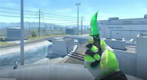 exploring weapon inspections in csgo