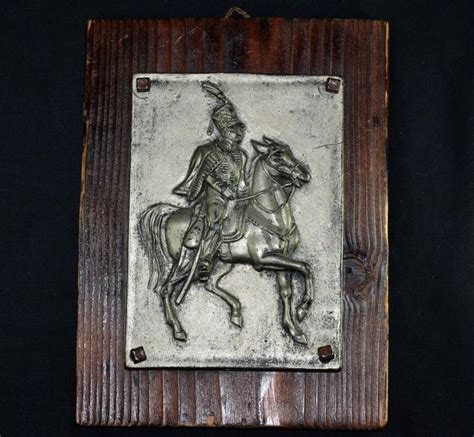 Настенная плакетка гусар — цена 1300 грн в каталоге Статуэтки Купить товары для дома и быта по