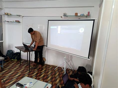 Conducted A Lecture On Installation Of Linux On Virtualbox Atharva Mahajan