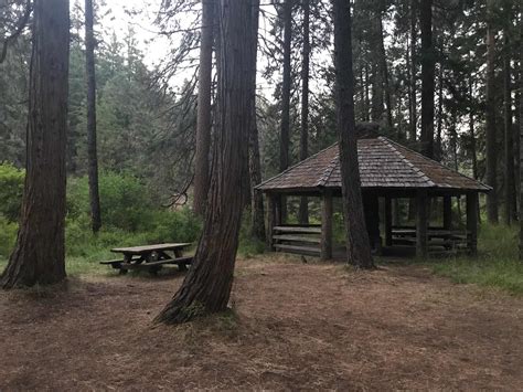 Camp Sherman Campground In Deschutes National Forest Oregon Reviews