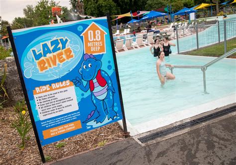 Lazy River Splash Planet