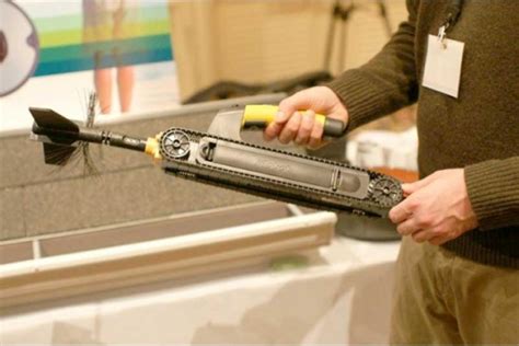 Irobot 2nd Generation Looj Gutter Cleaning Robot