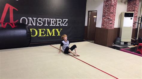 초딩의 마샬아츠 트릭킹 아크로바틱 연결기 Youtube