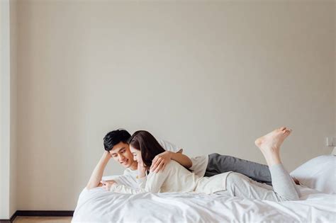 Setelah Melakukan Hubungan Ranjang Jangan Lupa Lakukan 4 Hal Penting Ini GenPI Co