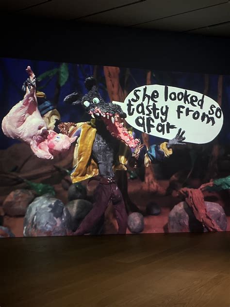 땀 뻘뻘 흘리며 돌아다녔습니다 패션 에펨코리아