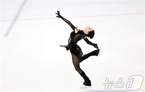 [하얼빈ag] 피겨 김채연 쇼트 71 88점 2위…넘어진 김서영 7위 종합 뉴스1